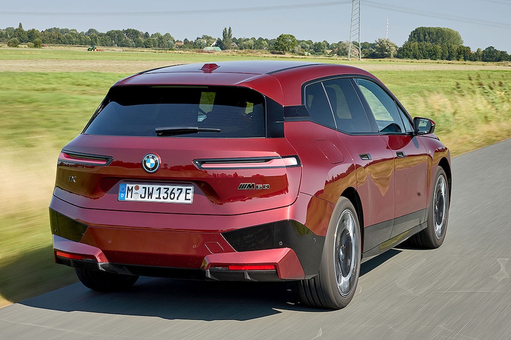 BMW iX M60: Das Elektro-Power-SUV im Test - AUTO BILD