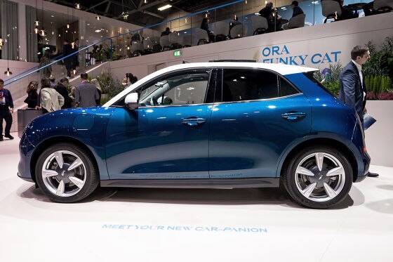 Ora Funky Cat: Dieses Auto begrüßt seine Besitzer - AUTO BILD