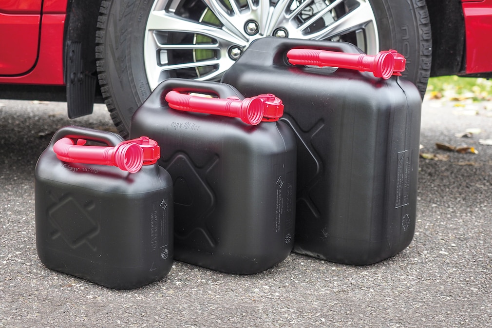 Reserve-Kraftstoff im Auto: Wahnsinn! Das ist erlaubt! - AUTO BILD