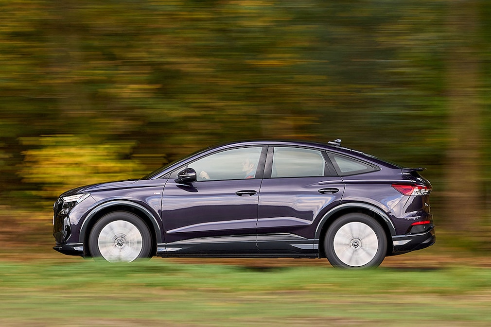 Audi Q4 e-tron vs. Volvo C40: schöne Elektro-SUV im Test - AUTO BILD