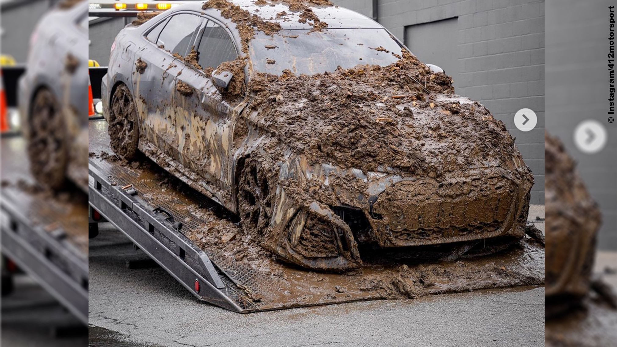 Totalschaden? Audi RS 3 von Erdrutsch erfasst - AUTO BILD