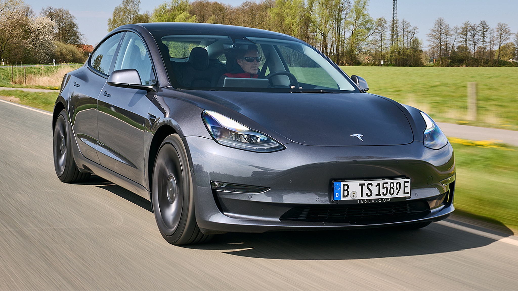 Wo sind viele mit Umweltbonus geförderte E-Autos heute? - AUTO BILD