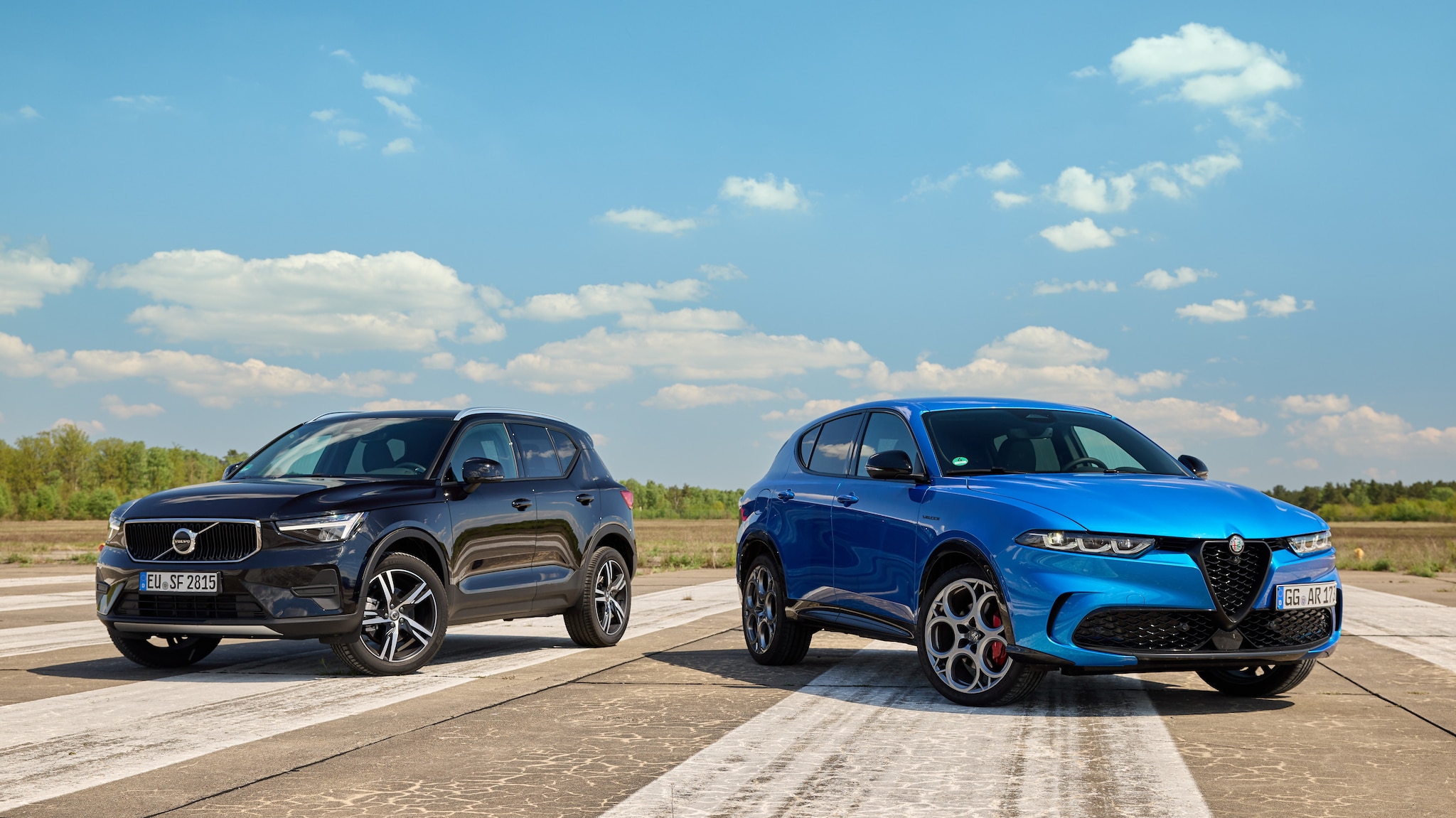 Volvo XC40 gegen Alfa Romeo Tonale: Test - AUTO BILD
