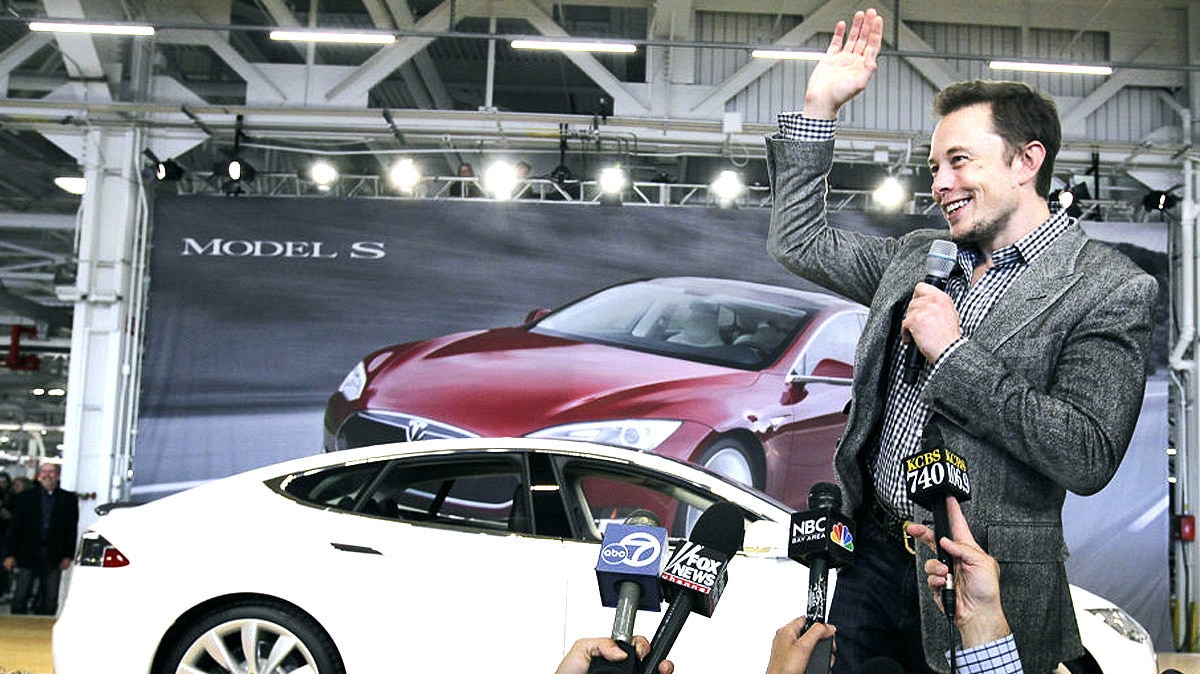 Tesla: 20 Geheimnisse des Elektroauto-Pioniers - AUTO BILD