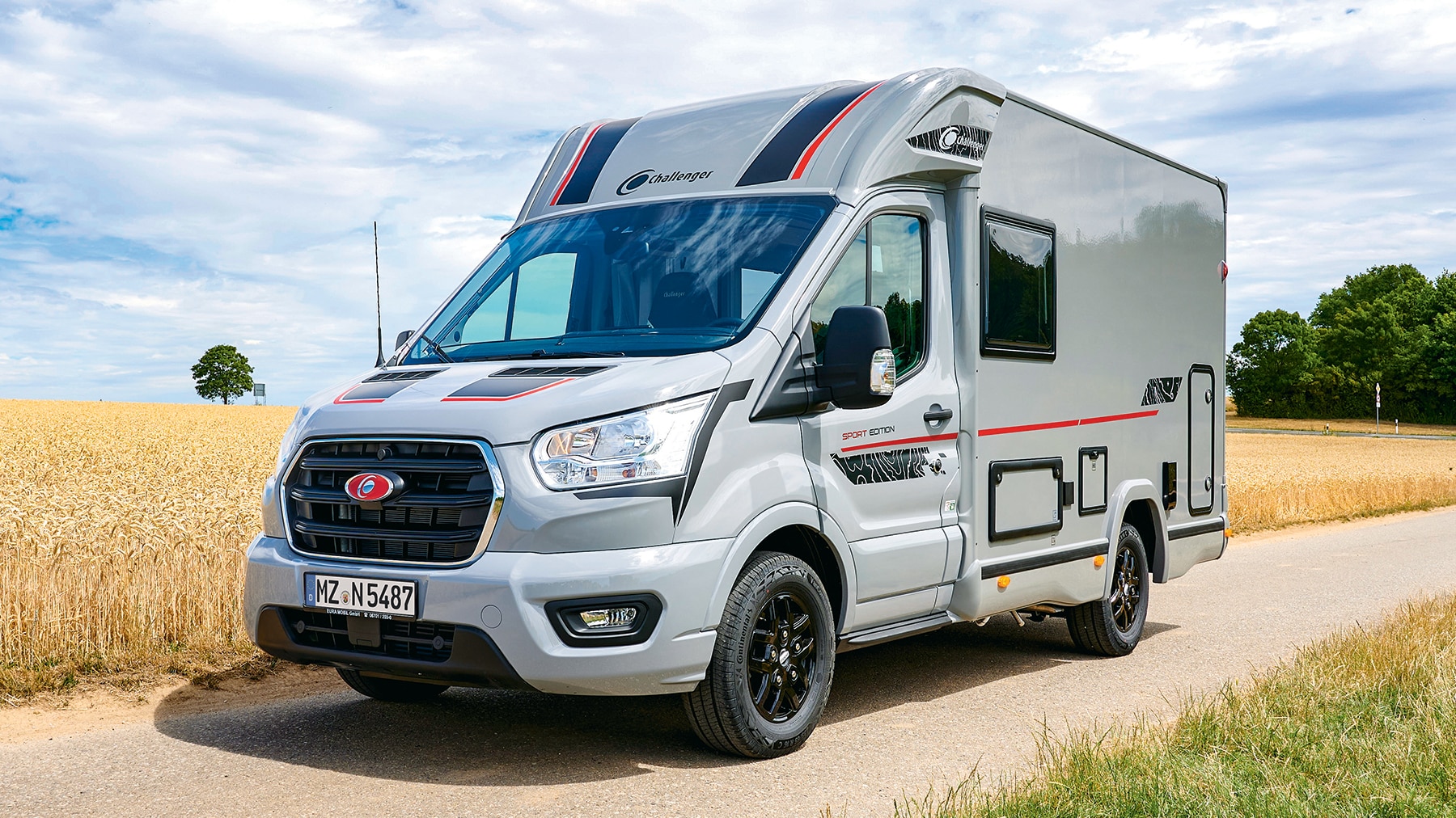 So fährt sich der Flott gemachte Teilintegrierte Challenger S194 - AUTO ...
