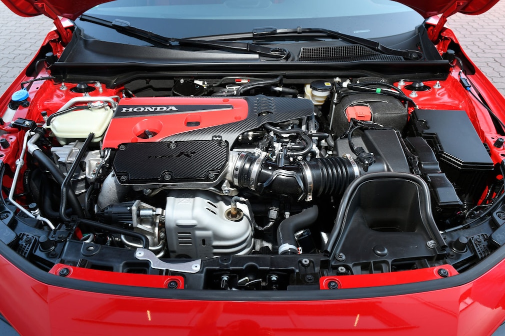 Civic Type R vs. Golf R Perfomrance: Kompaktsportler im Test - AUTO BILD