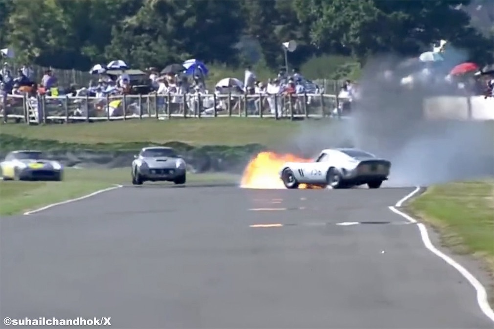 Ferrari 250 GTO mit Formel-1-Fahrer fängt Feuer - AUTO BILD