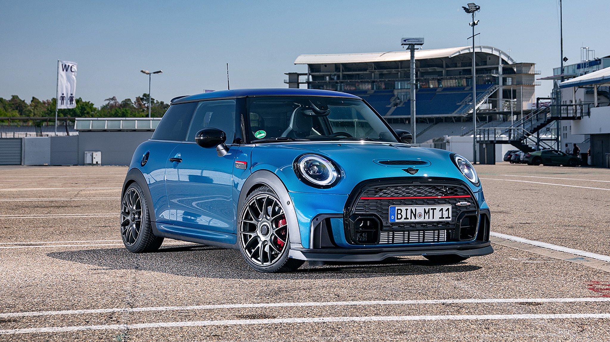 Mini John Cooper Works: Straßenflitzer für das ganze Jahr - AUTO BILD
