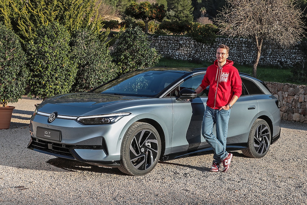 VW ID.7 Tourer ist der erste Elektro-Kombi der Wolfsburger - AUTO BILD
