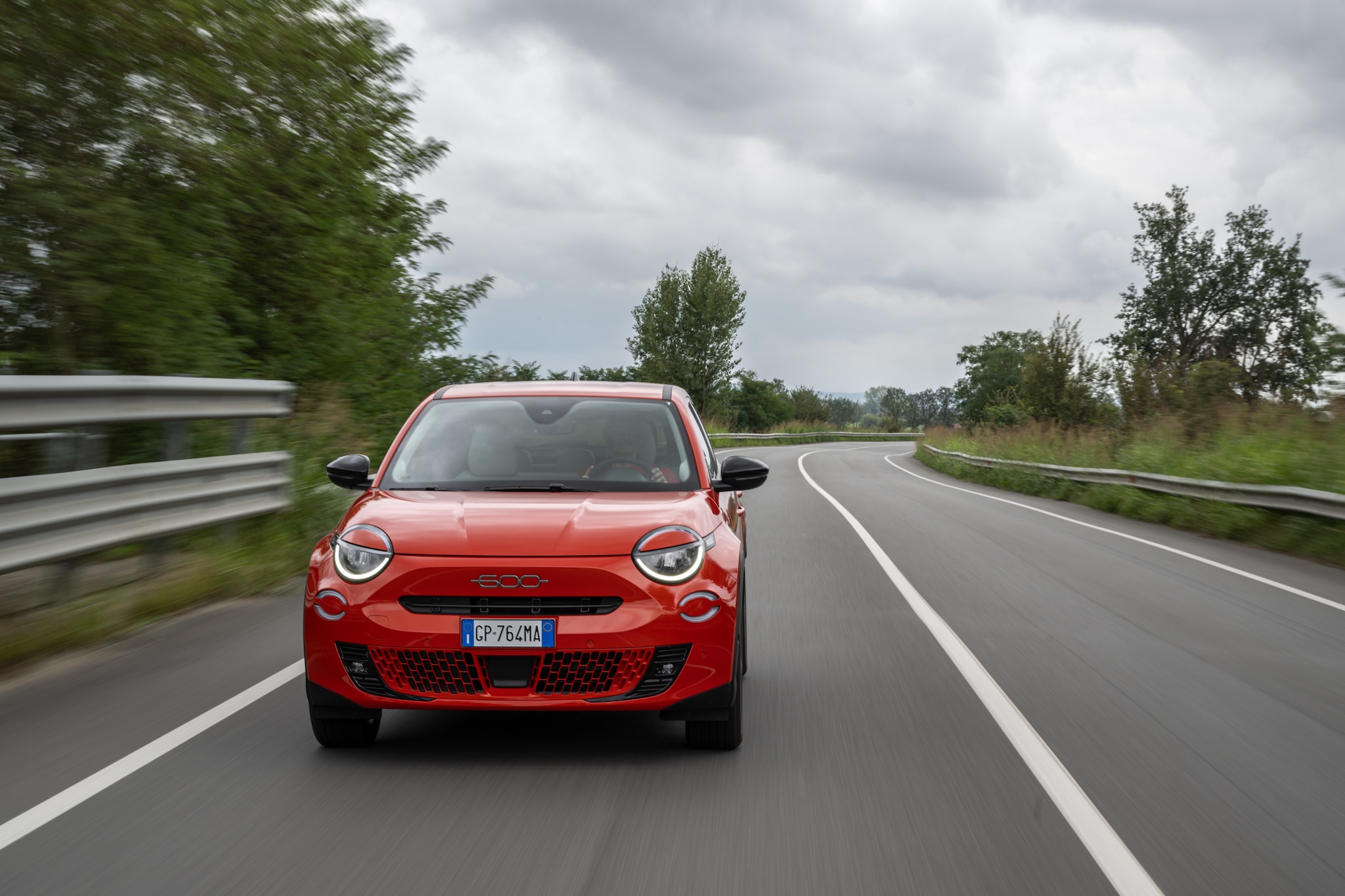 Erste Fahrt mit dem neuen Fiat 600e - AUTO BILD