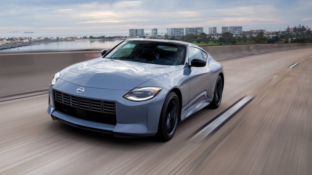 Der neue Nissan Z ist alt, aber endlich genau richtig - AUTO BILD