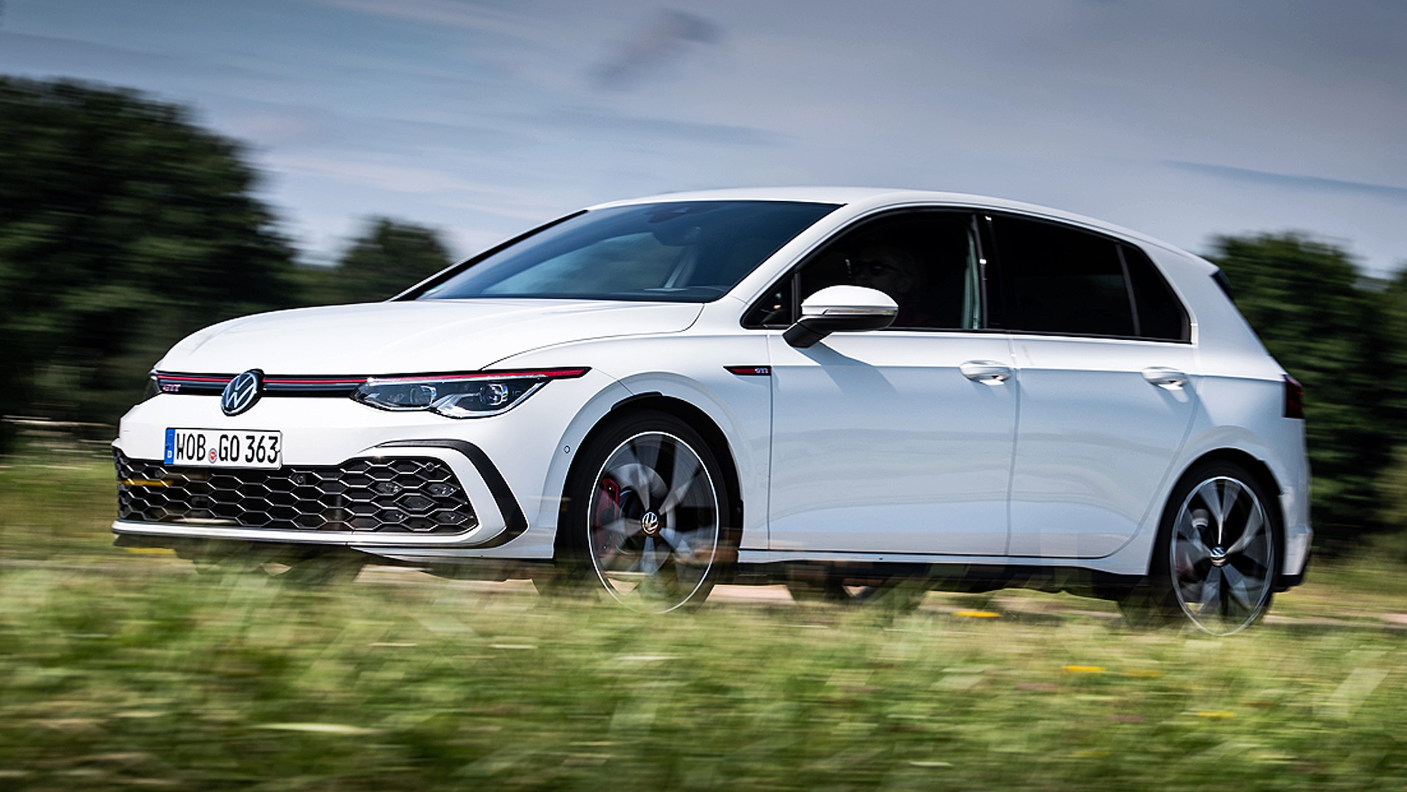 VW Golf 8 GTI Leasingangebot - AUTO BILD