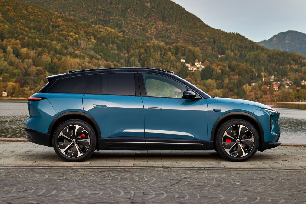 Nio EL6: erste Fahrt im großen Elektro-SUV aus China - AUTO BILD