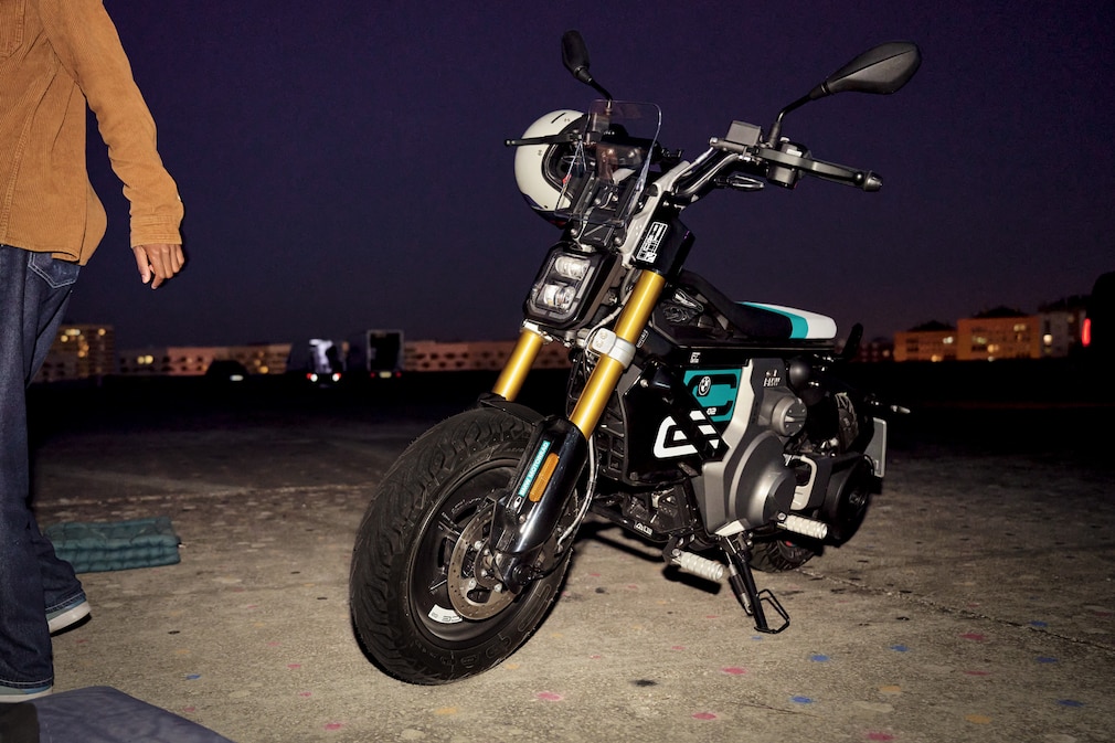 Neue Roller 2024, viele davon elektrisch - AUTO BILD