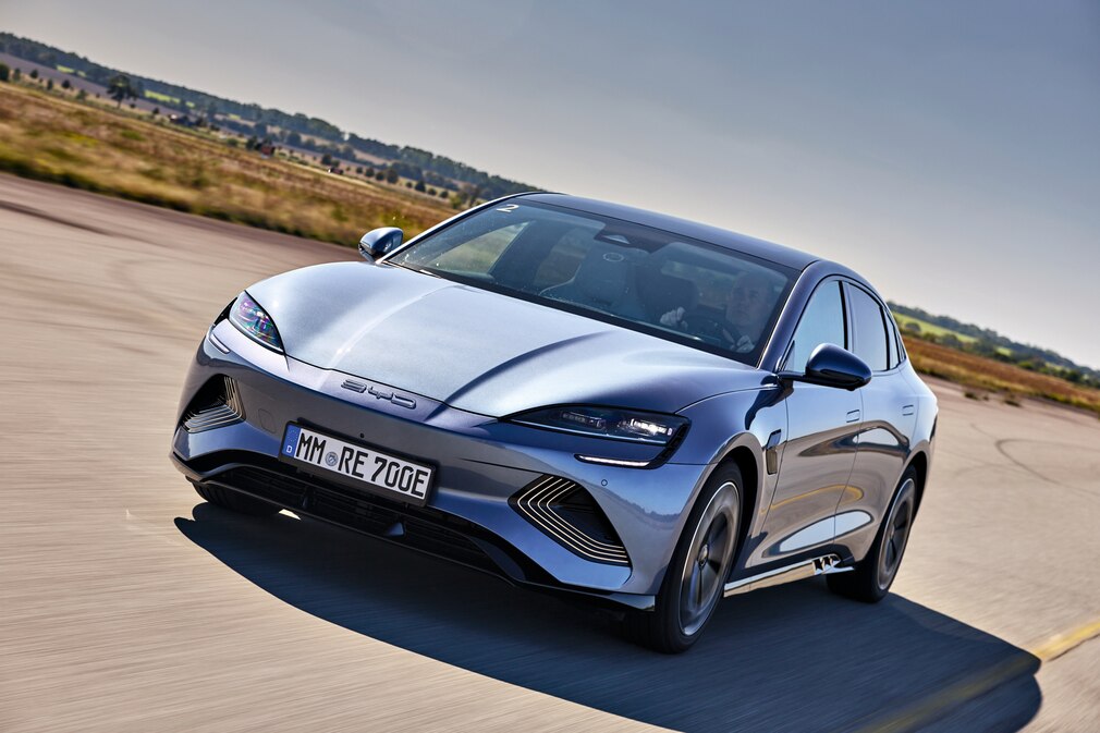 BYD-Europachef Michael Shu im AUTO BILD-Gespräch - AUTO BILD