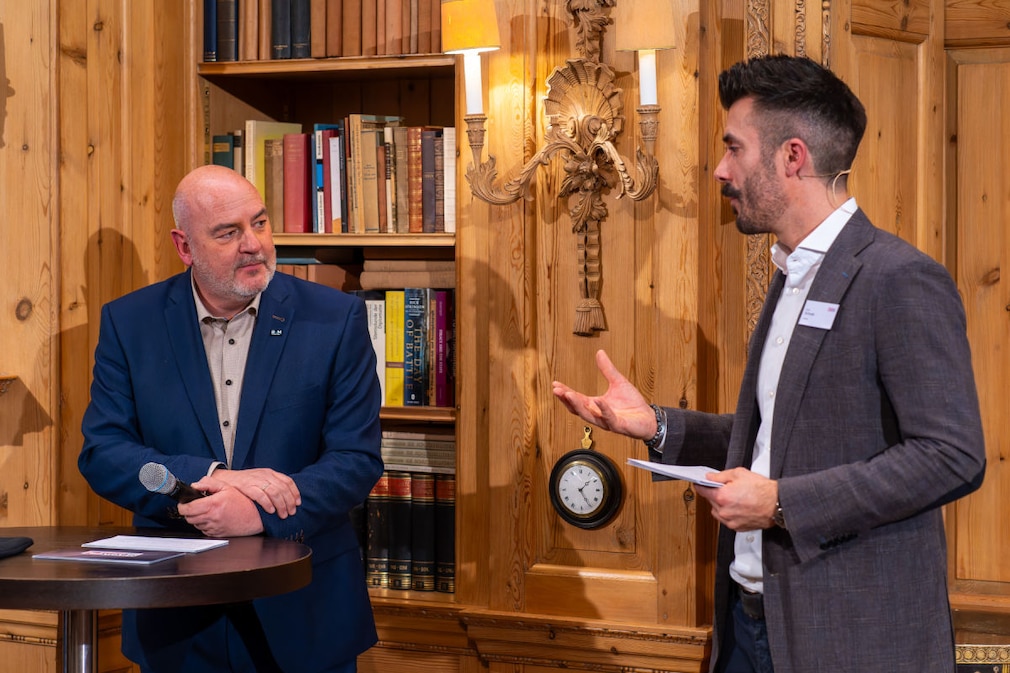 Motorsport Awards 2023: Goldener Schuh für Rennfahrerin Ellen Lohr ...