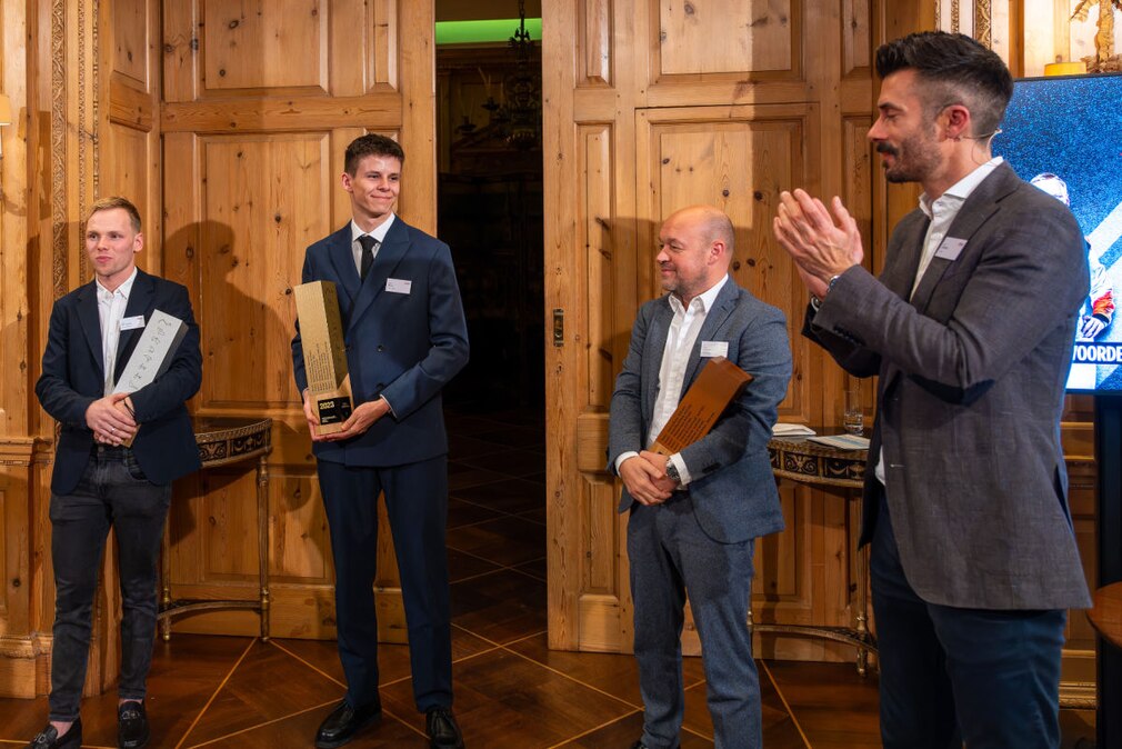 Motorsport Awards 2023: Goldener Schuh für Rennfahrerin Ellen Lohr ...