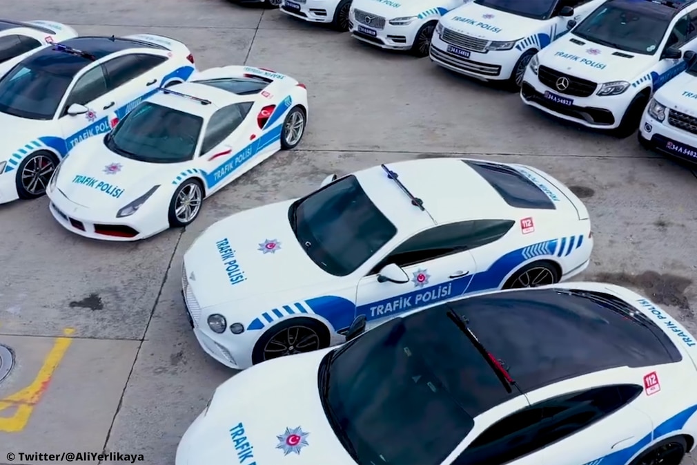 Luxus Fuhrpark: Türkische Polizei hat neue Dienstwagen - AUTO BILD