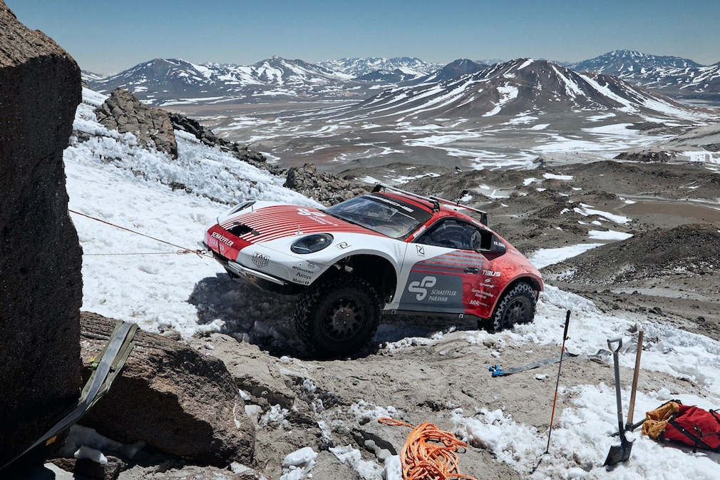 Porsche 911 "Edith": So fährt der extreme Gelände-Elfer - AUTO BILD