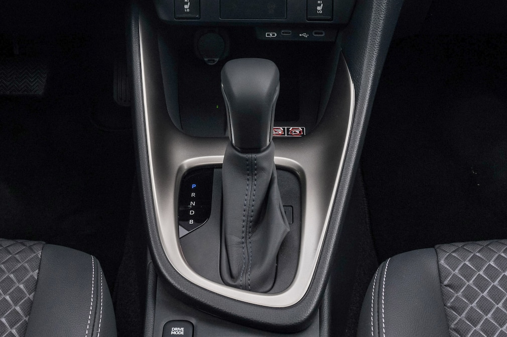 Mazda2 Hybrid: Doppelherz auf Yaris-Basis im ersten Check - AUTO BILD