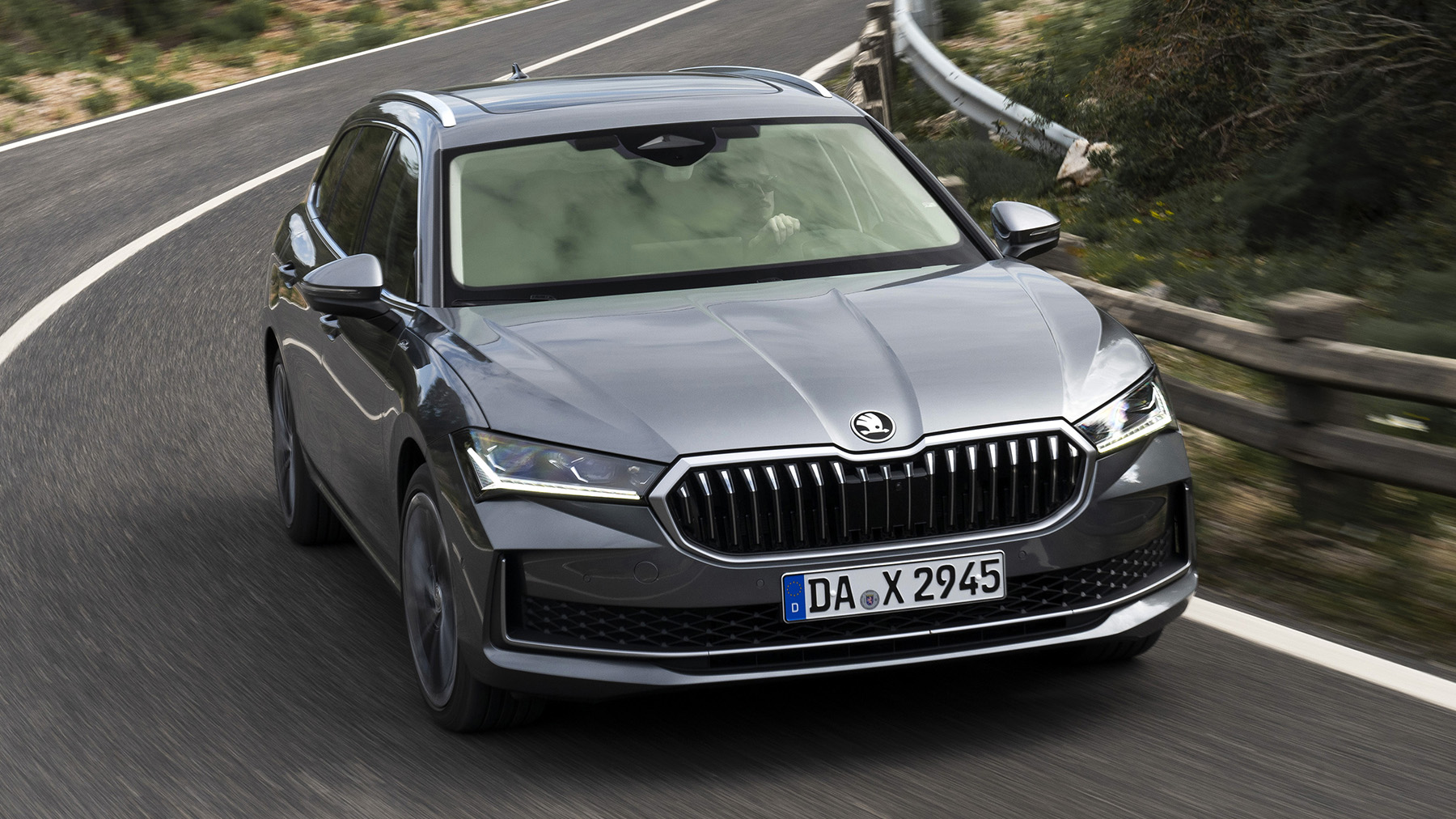 Skoda superb plug in hybrid store