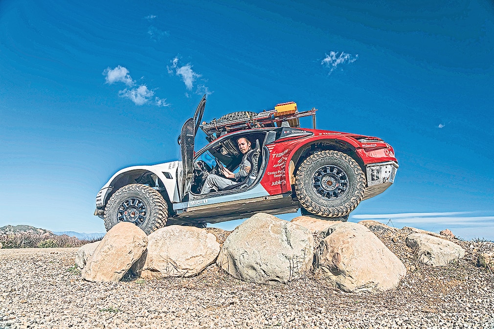 Das ist doch die Höhe: Auf Rekordfahrt mit dem Über-911er - AUTO BILD