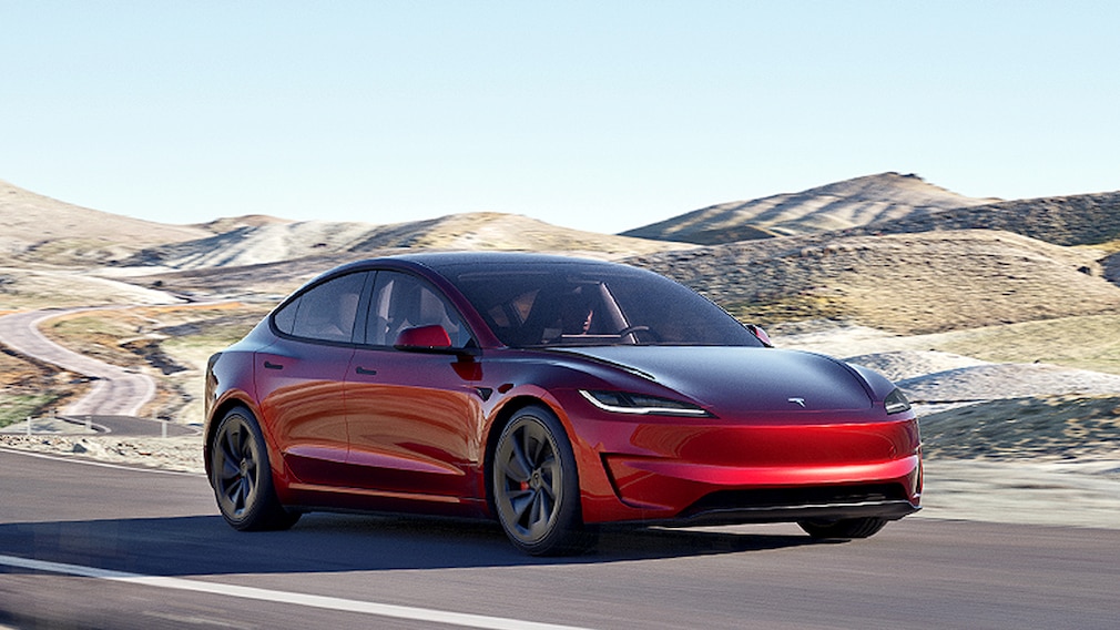Tesla kündigt höheren Preis für das Model 3 an - AUTO BILD