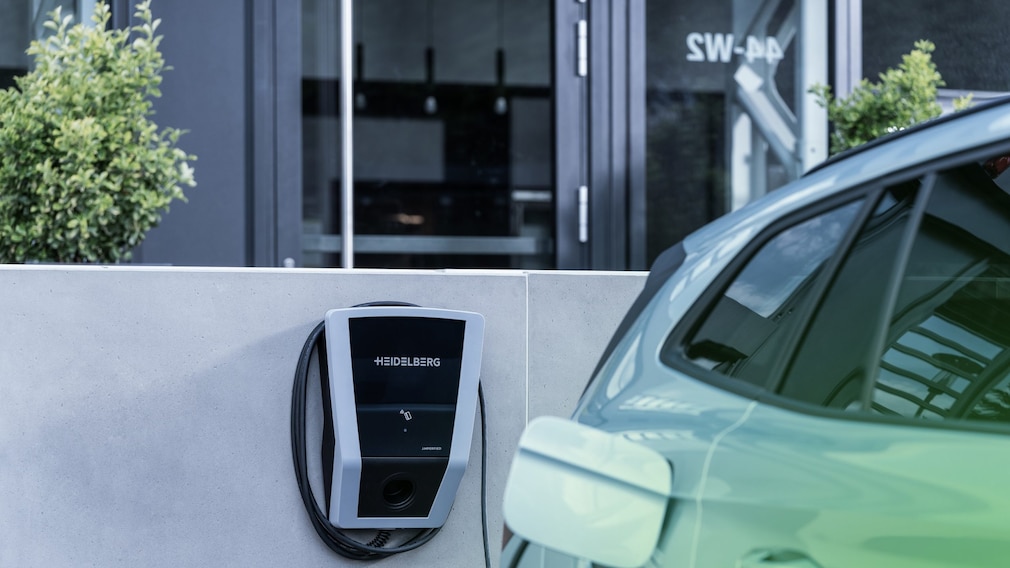 Amperfied-Wallboxen bieten neues Lastmanagement-Feature - AUTO BILD