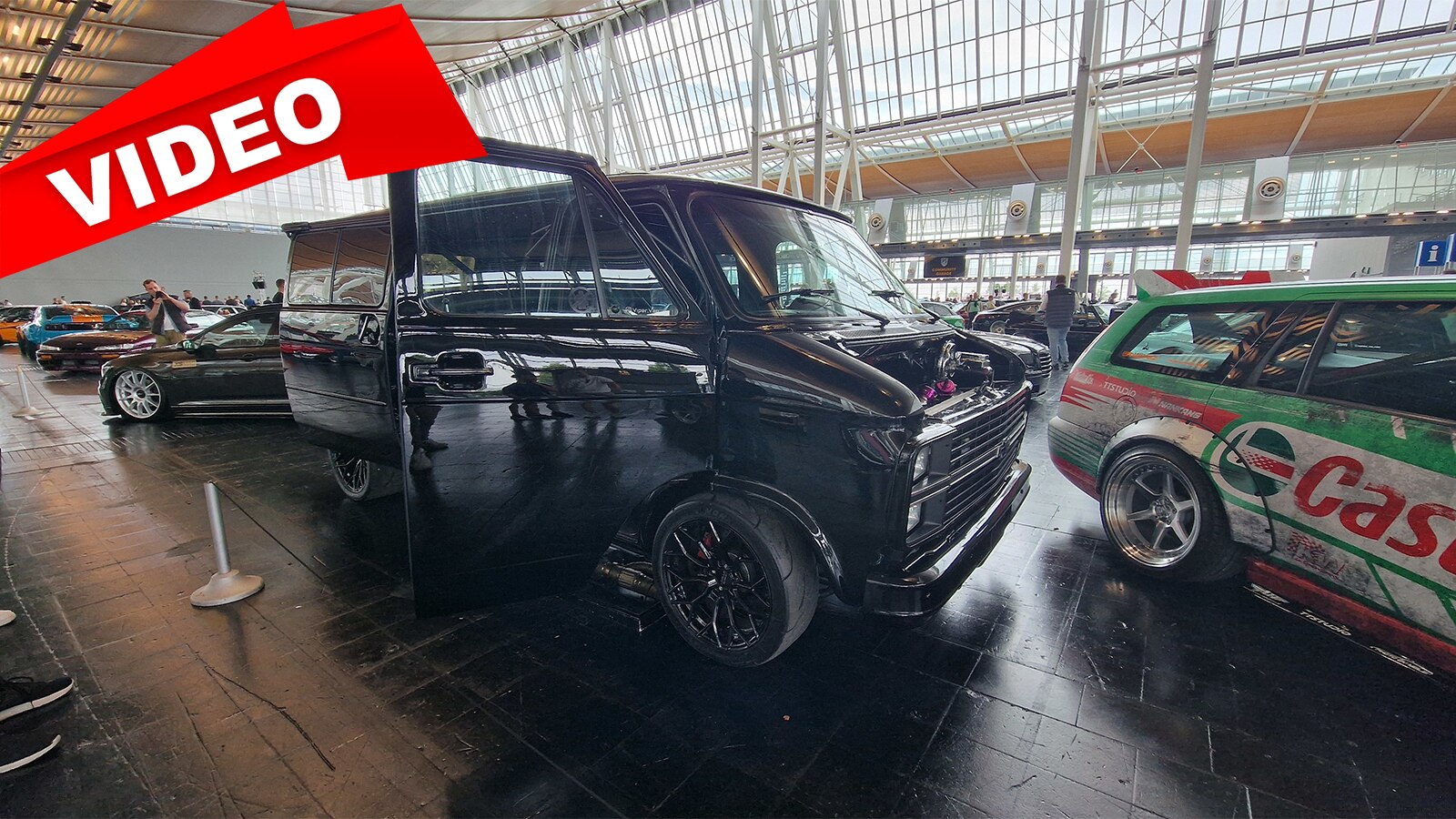 Chevrolet G20 “Viper Van” Tuning - Monster-V10 - AUTO BILD