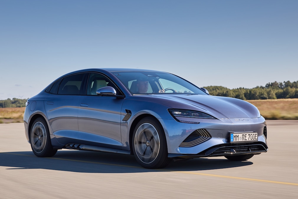 20 Elektroautos im Reichweiten-Test - AUTO BILD