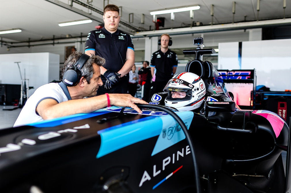 Formel 1 Alpine E20: F1 im Selbstversuch - AUTO BILD
