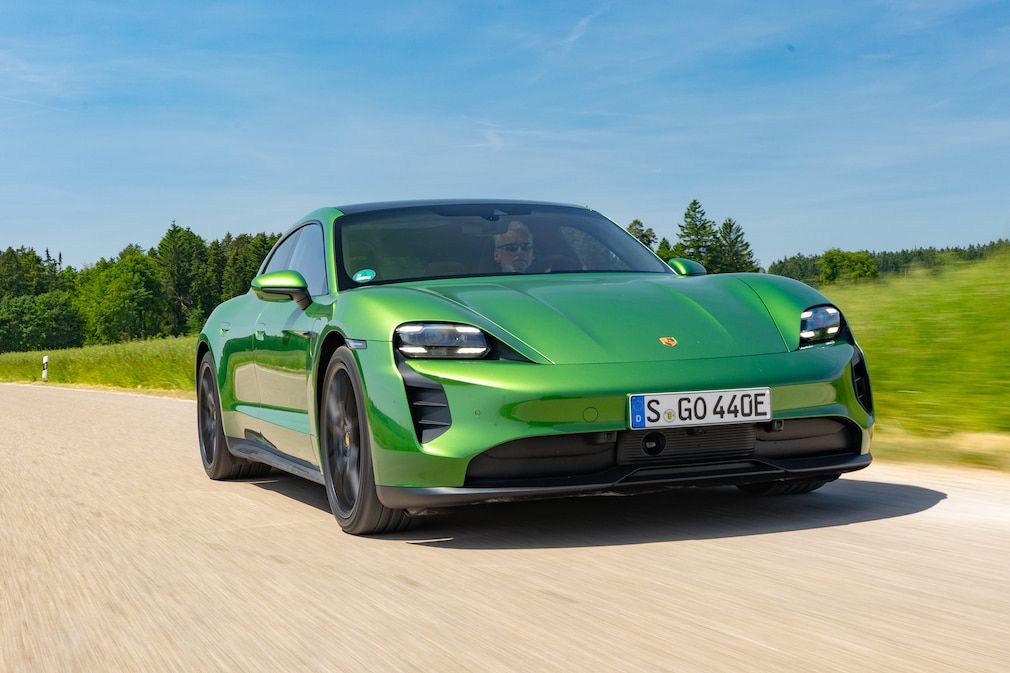 Ferrari, Porsche, Alpina und VW – Faszination Sportkombis - AUTO BILD