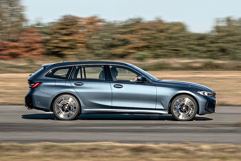 BMW 330i xDrive Touring, Mercedes C 300 4Matic T-Modell: Test - AUTO BILD