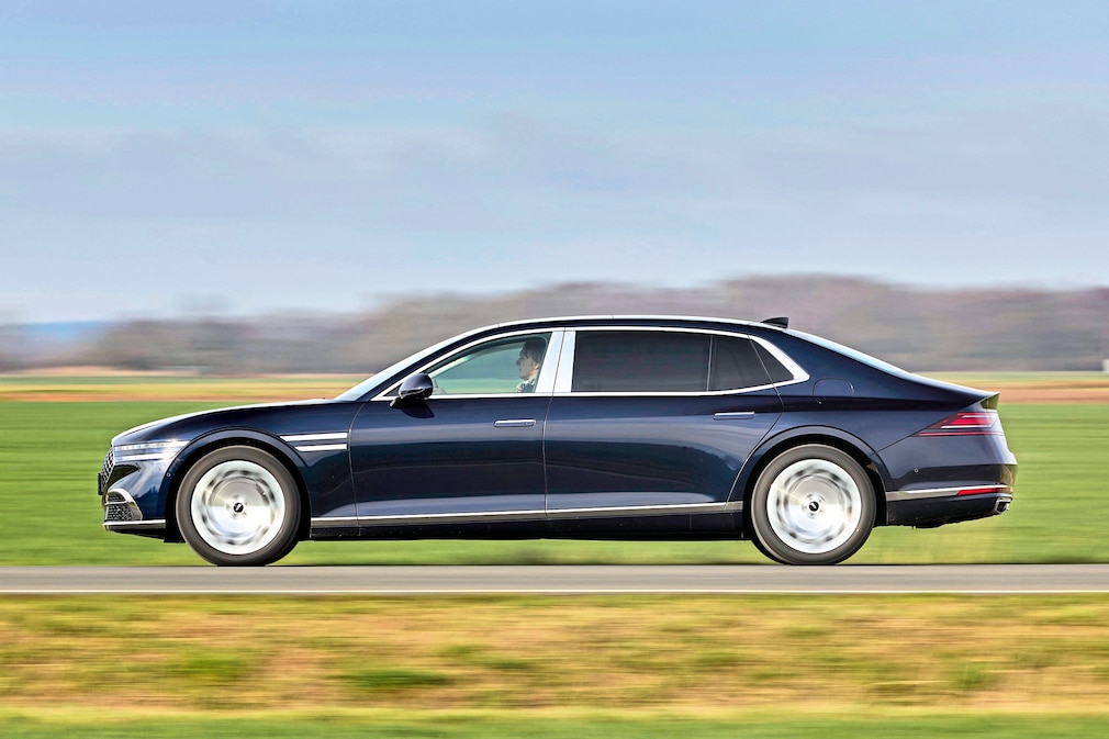 Genesis G90: koreanische Luxuslimousine im Test - AUTO BILD
