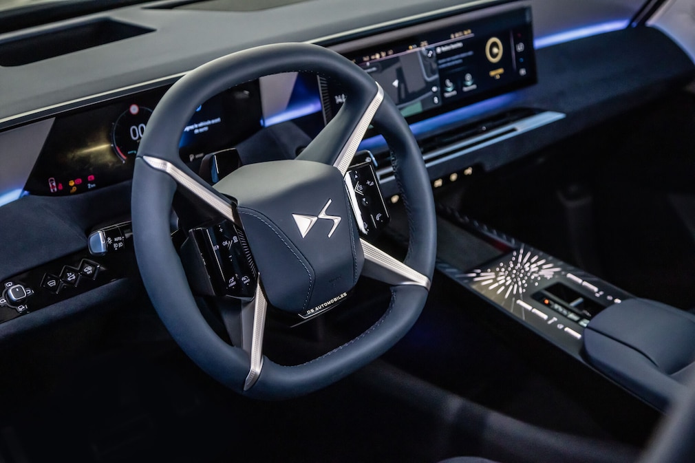 DS N°8 (2025): alle Infos, Preise und erster Fahrt - AUTO BILD