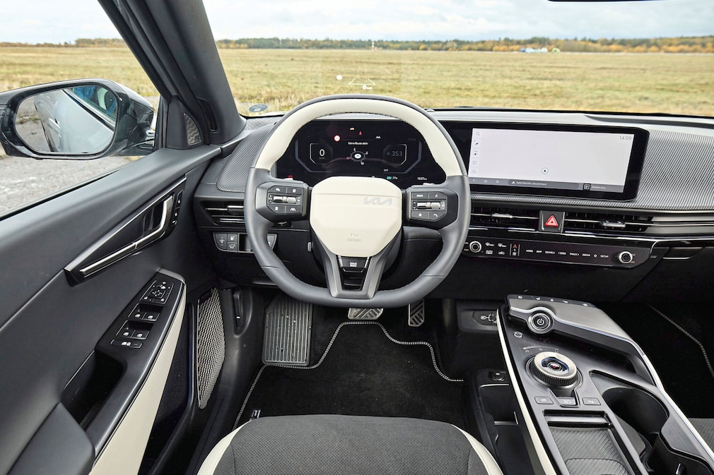 Cupra Tavascan, Kia EV6, Xpeng G6: Test - AUTO BILD