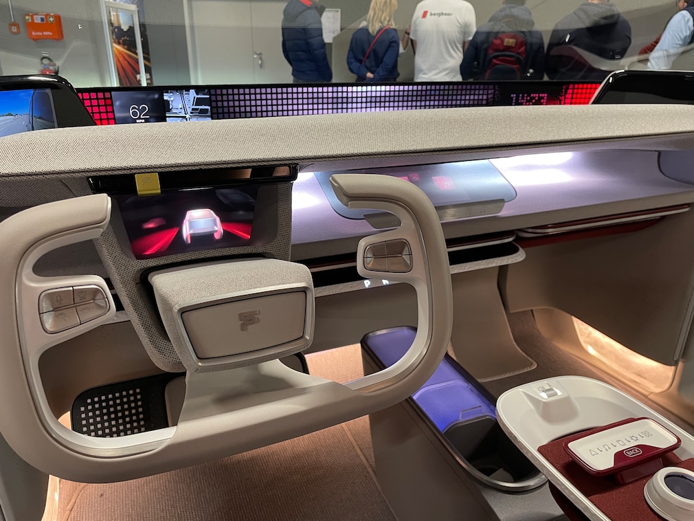 Auto-Cockpit der Zukunft: So fahren wir morgen - AUTO BILD