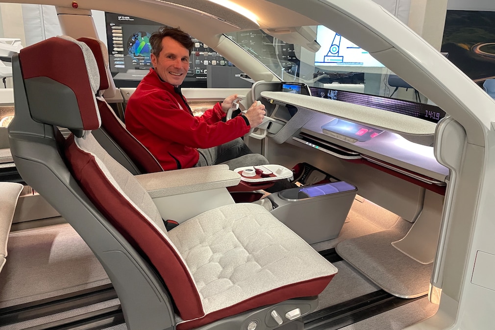 Auto-Cockpit der Zukunft: So fahren wir morgen - AUTO BILD