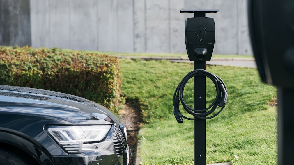 Zaptec-Wallbox gibt es nun auch in eichrechtskonformer Version - AUTO BILD