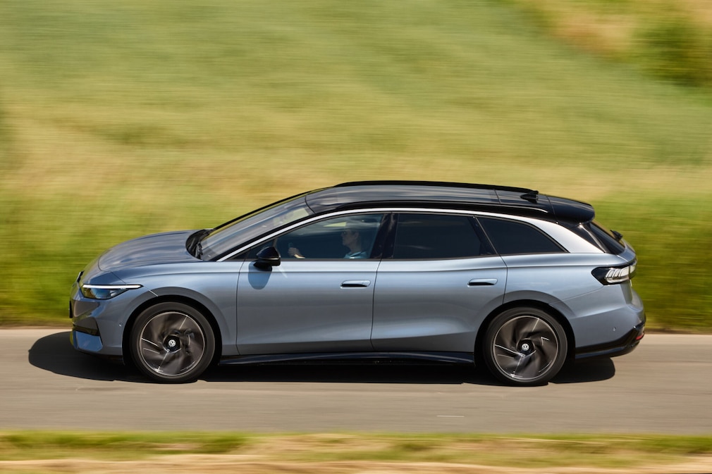 VW ID.7 Tourer: Elektro-Kombi im ersten Test - AUTO BILD