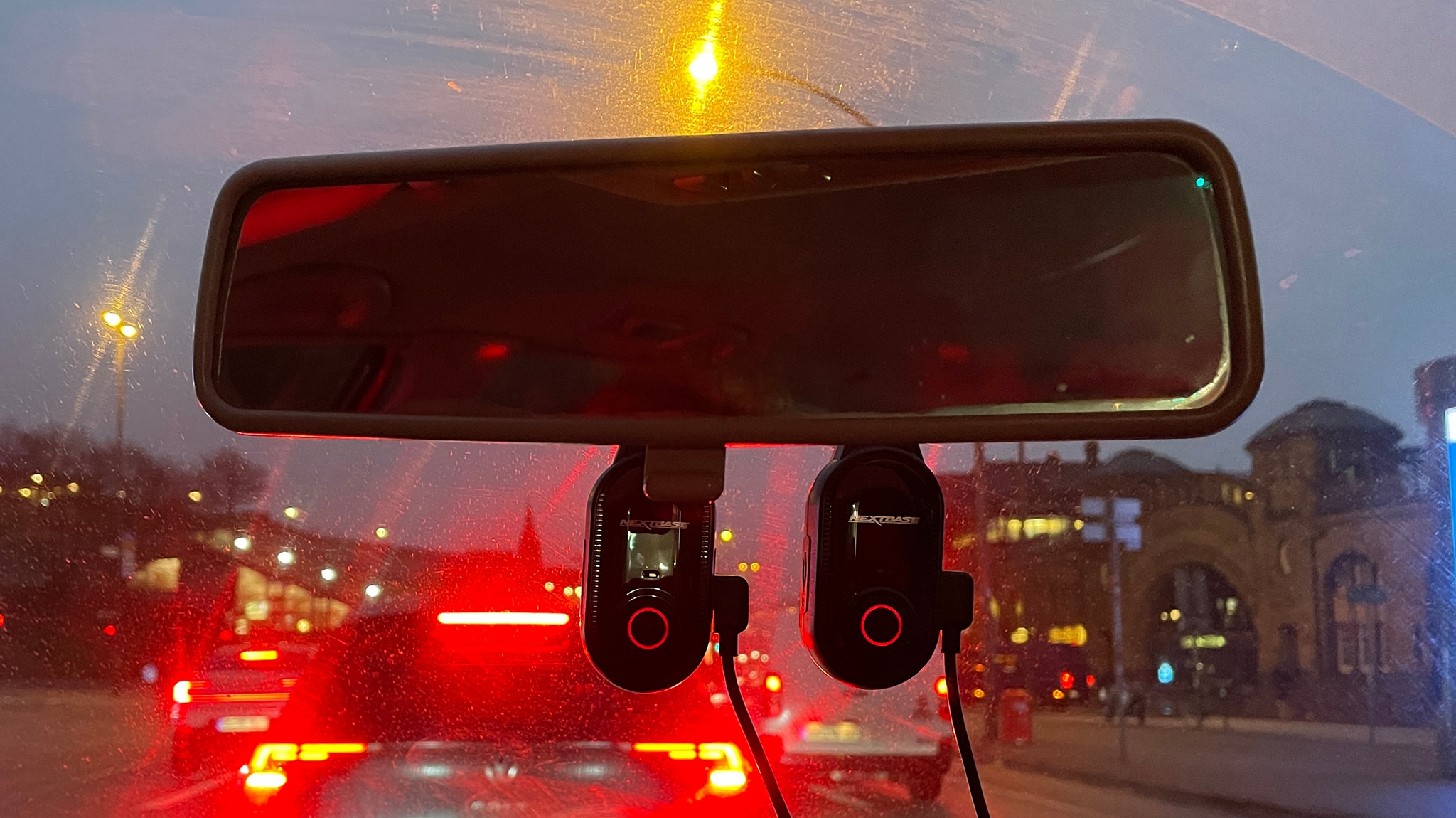 Nextbase Piqo 1K und 2K: Dashcams im Test - AUTO BILD