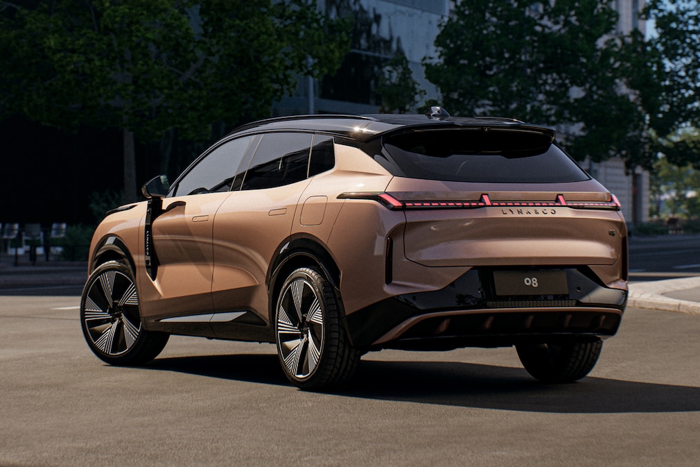 Lynk & Co 08: Plug-in-Hybrid mit enormer elektrischer Reichweite - AUTO ...