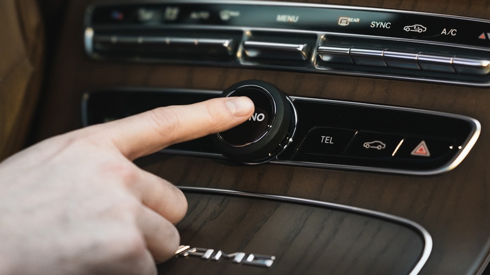 Ooono Co-Driver: Blitzerwarner zum Schnäppchenpreis - AUTO BILD