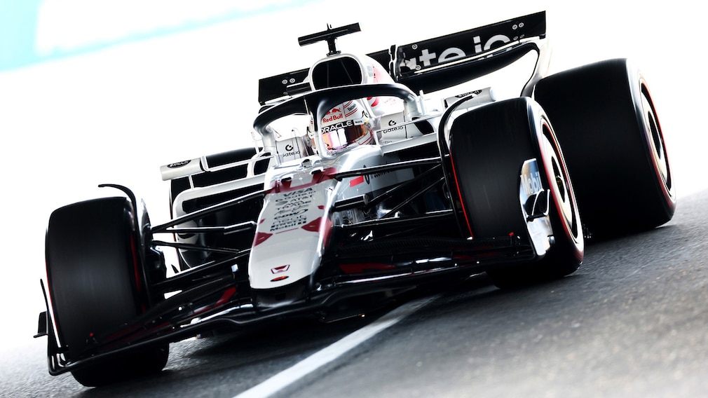 Formel 1: Verstappen zaubert in Suzuka - AUTO BILD