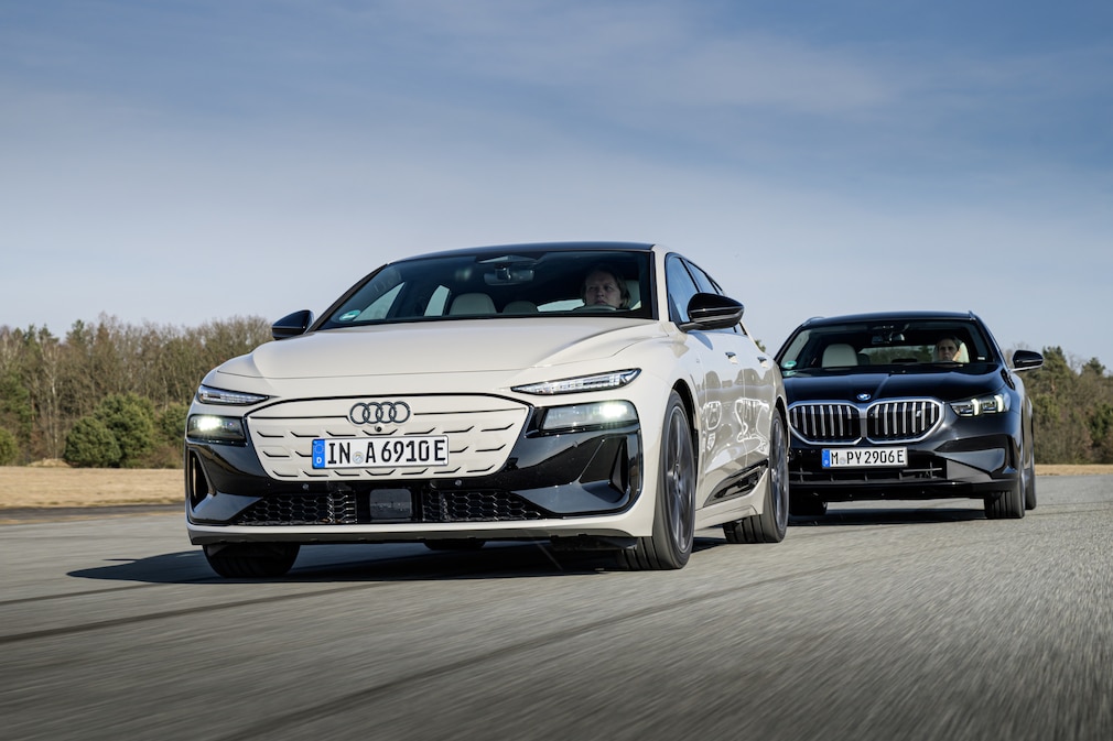 E-Kombis: Audi A6 Avant e-tron vs. BMW i5 Touring - AUTO BILD