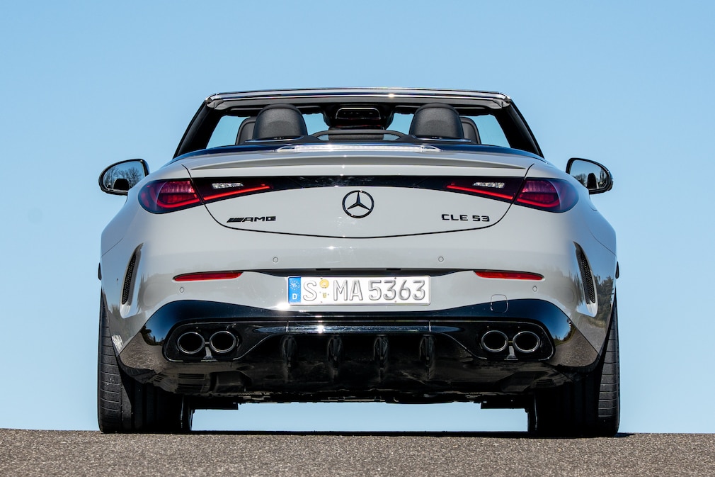 Mercedes-AMG CLE 53 Cabrio: Power-Cabrio im Test - AUTO BILD