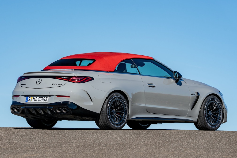 Mercedes-AMG CLE 53 Cabrio: Power-Cabrio im Test - AUTO BILD