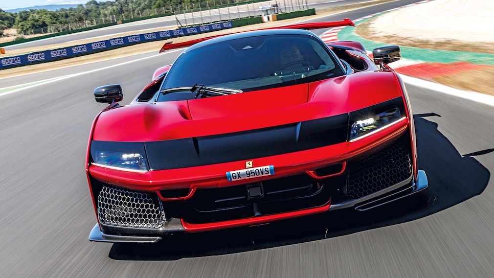 Ferrari F80: Formel-1-Technik für die Straße - AUTO BILD