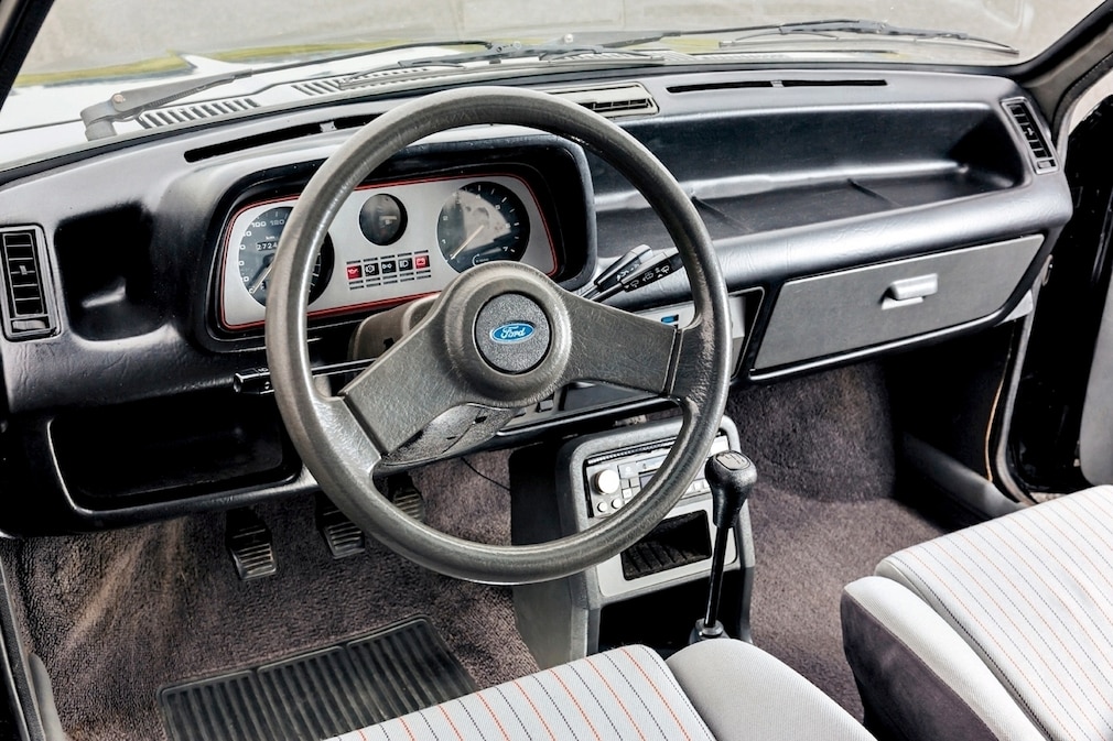 So viel Spaß macht Fords Ur-Fiesta XR2 - AUTO BILD KLASSIK