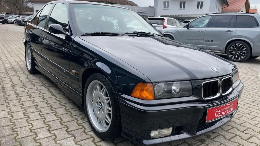 Gebrauchtwagen-Angebot: BMW M3 E36 Limousine - AUTO BILD